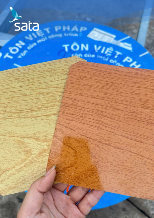 Giá Tôn Màu Vân Gỗ - Đẹp Như Gỗ, Bền Như Tôn Mới Nhất 2025